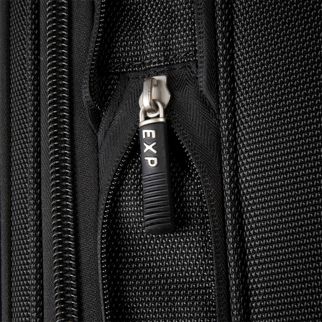 Sigma 7.0 Carry-On | Skyway Luggage